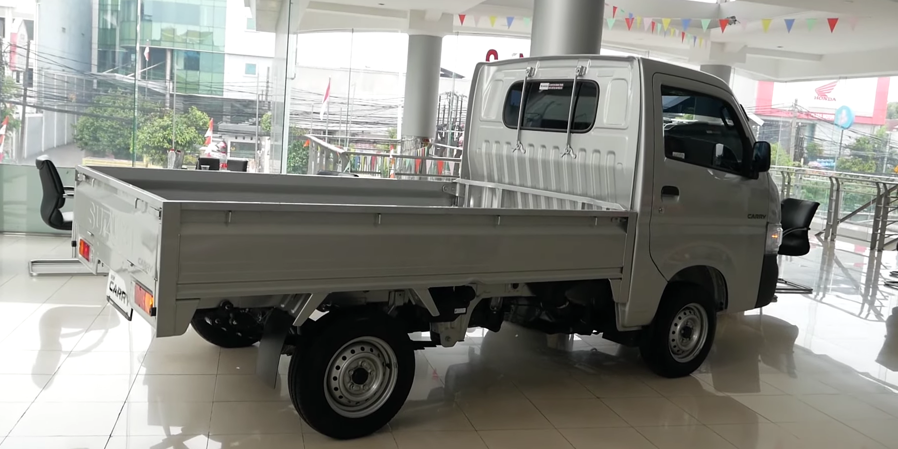 5 Jenis Peluang Bisnis Menggunakan Mobil Pick-up