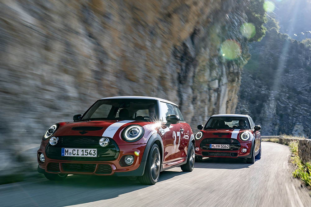 Mini Cooper, Ikon Seni Otomotif yang Menginspirasi