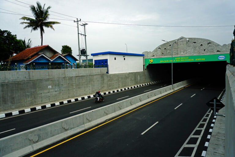 Pengertian Jalan Underpass, Overpass dan Flyover, Apa Bedanya?
