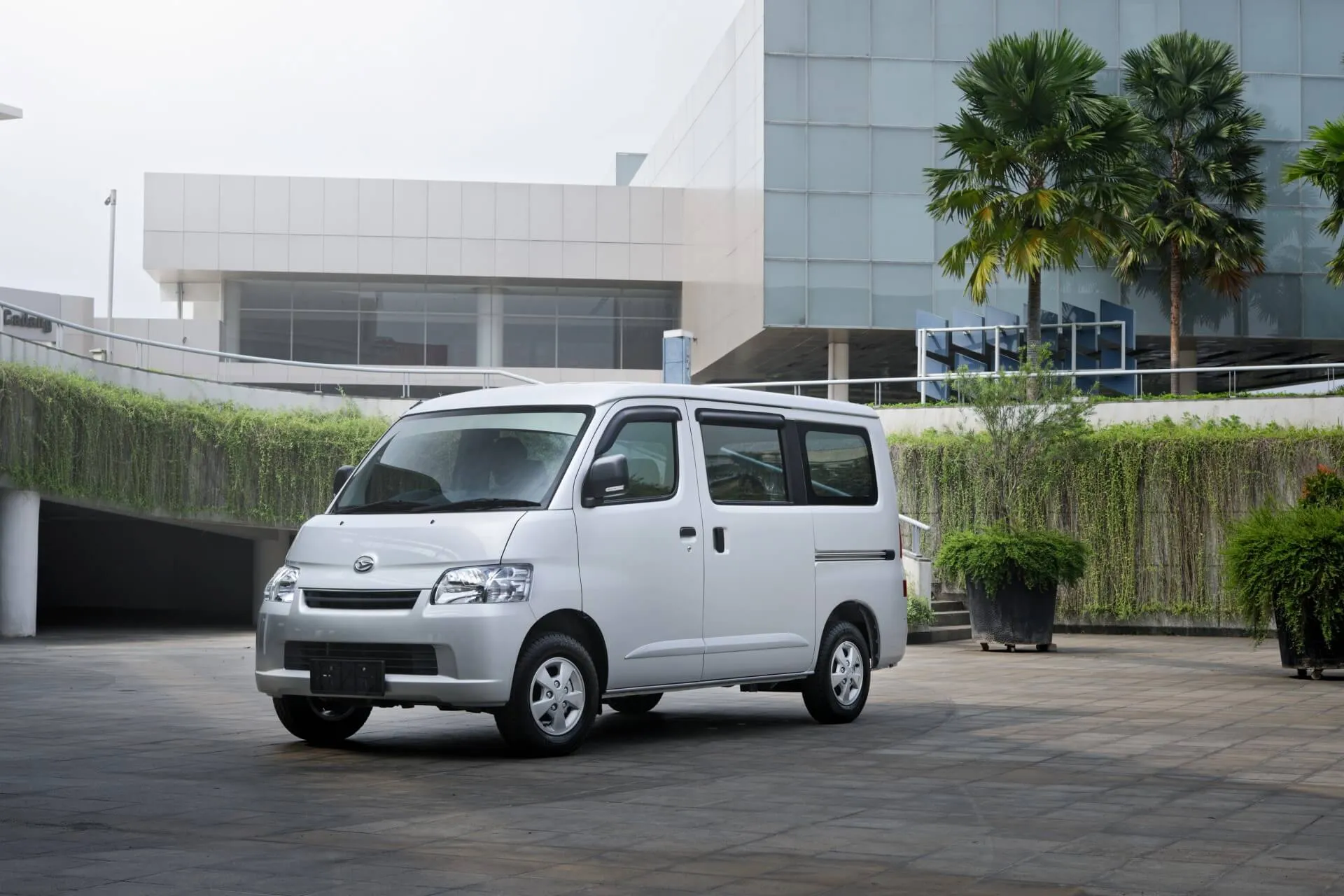 Gran Max Double Cabin, Tinjauan Mendalam pada Desain Eksterior yang ...