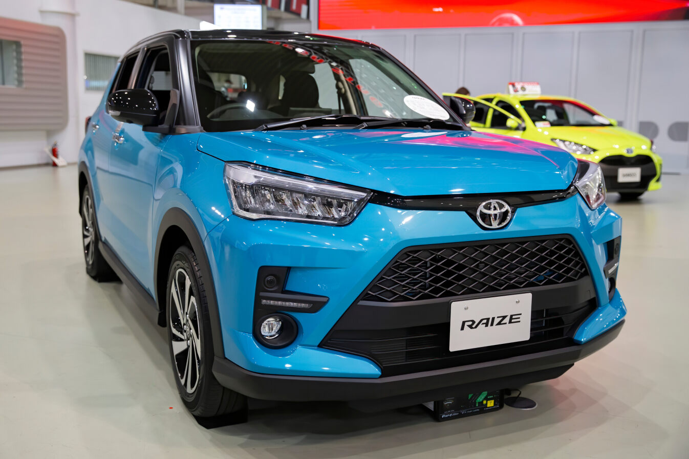 Toyota Raize: Review Lengkap Crossover Compact yang Stylish dan Andal
