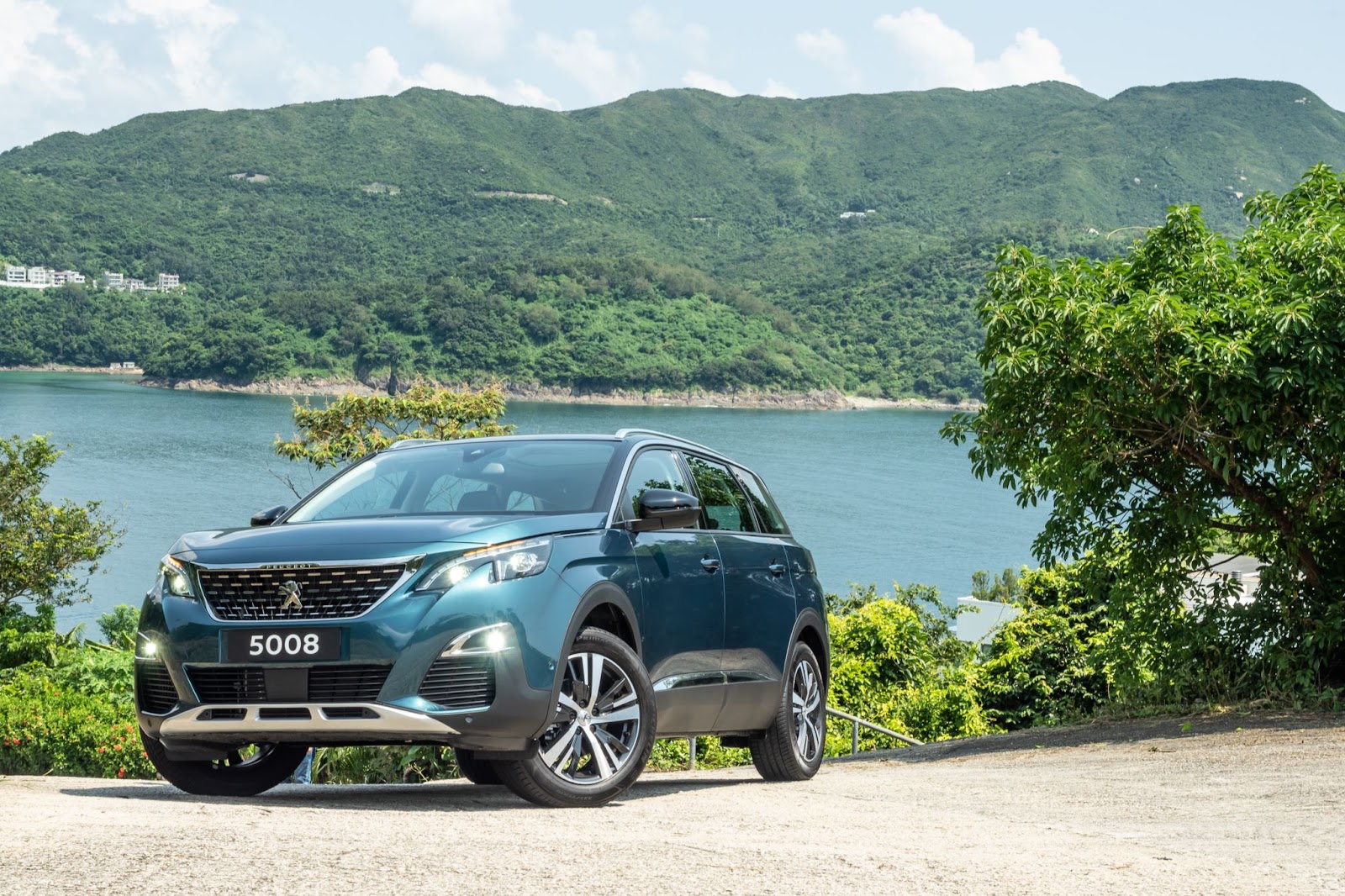 Peugeot 5008 Special Edition Tips Perawatan Agar Tetap Kinclong!