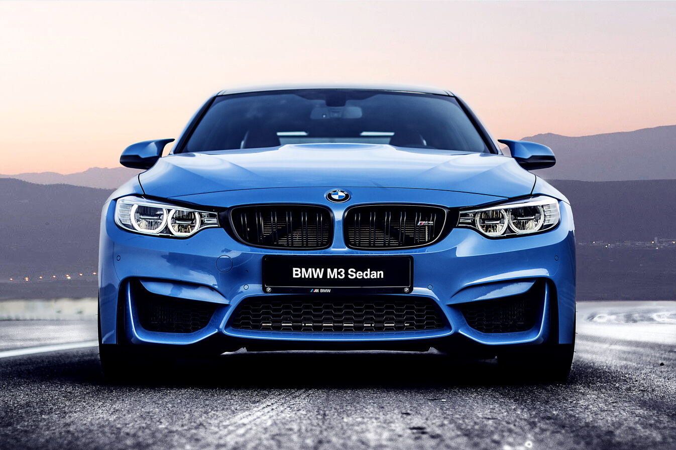 BMW M3 Performa Tinggi - Cari Harganya di SEVA