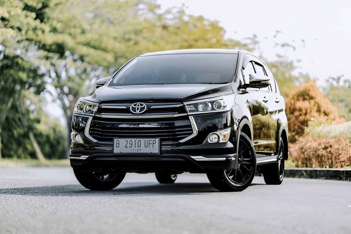 Toyota Venturer Pilihan Keren untuk Mobil Keluarga