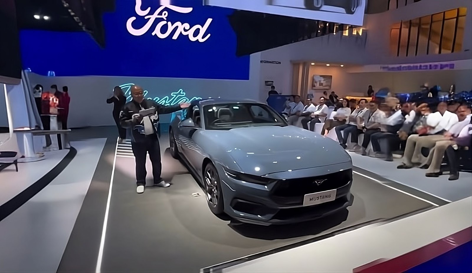 Muscle Car Ikonik Ford Mustang Pamer Teknologi Baru di GIIAS 2025, Ini ...